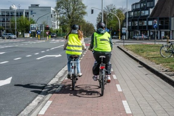 Hoe herken je een fietspad en welke regels gelden er?